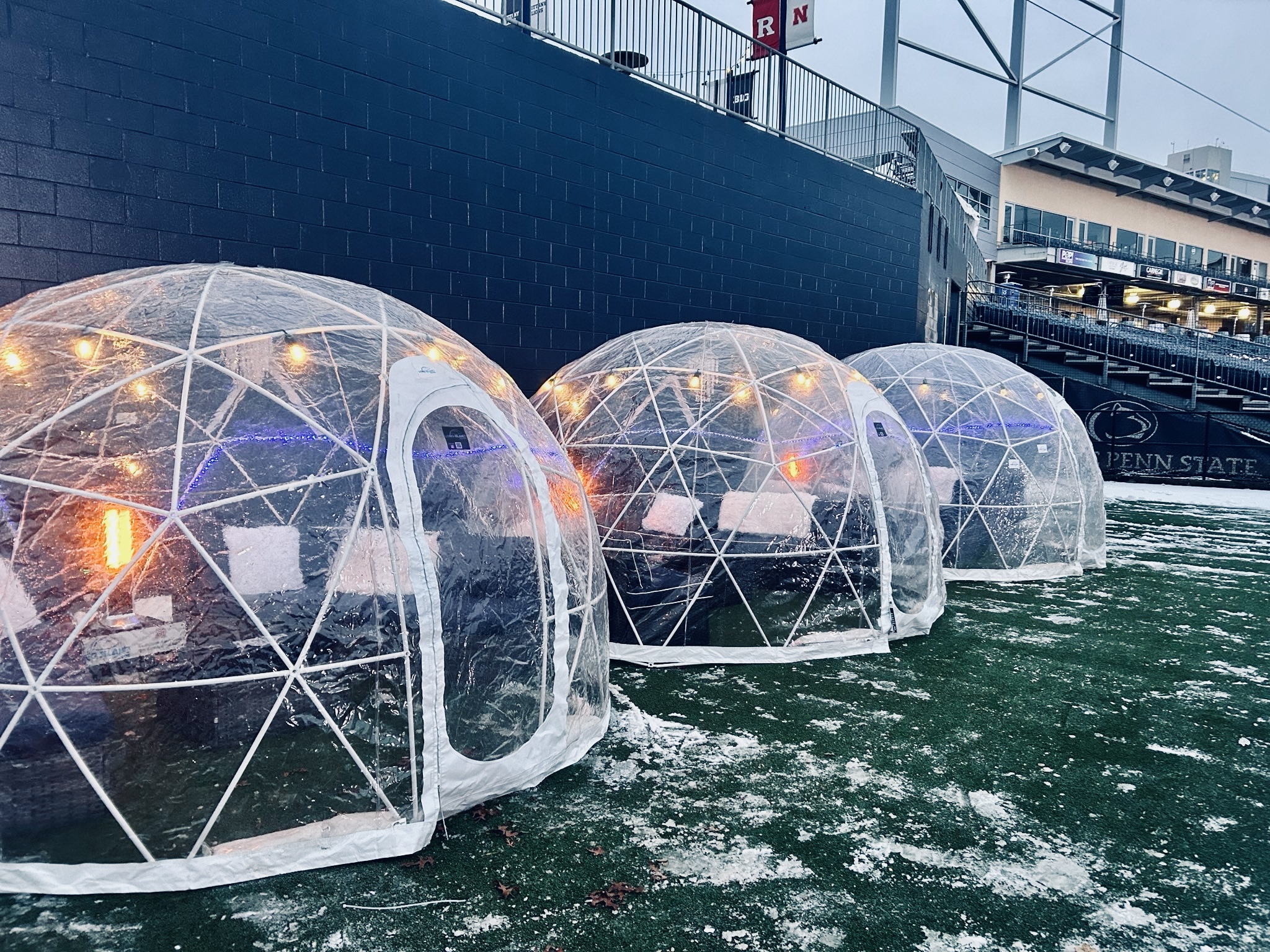 Collegiate Igloo Rentals – Long Island & NYC